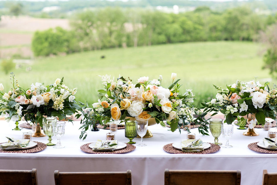 Our Top 25 Ideas For A Gorgeous Head Table – Wild Hill Flowers